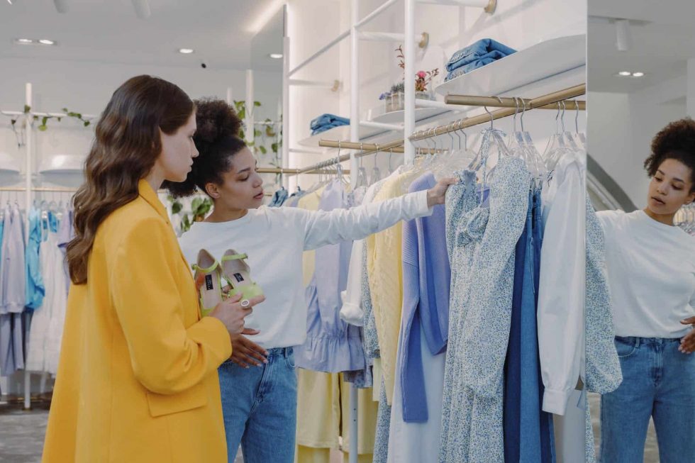 20 Brick and Mortar Marketing Strategies That (Actually) Work ...