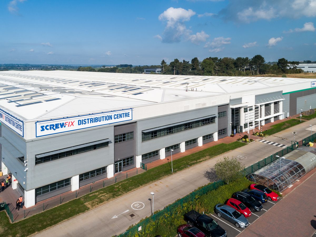 Screwfix’s Marketing Strategy: The Story Behind the Largest UK Trade ...